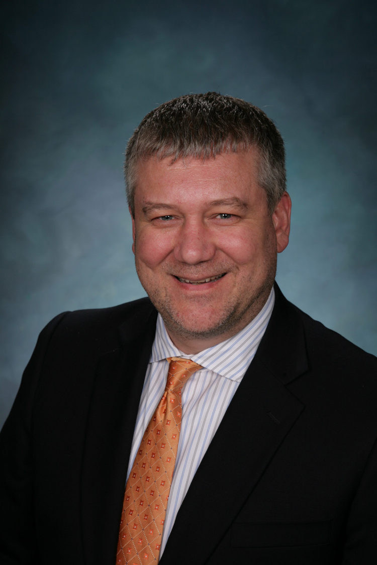 Holtze, Alexander - Real Estate
